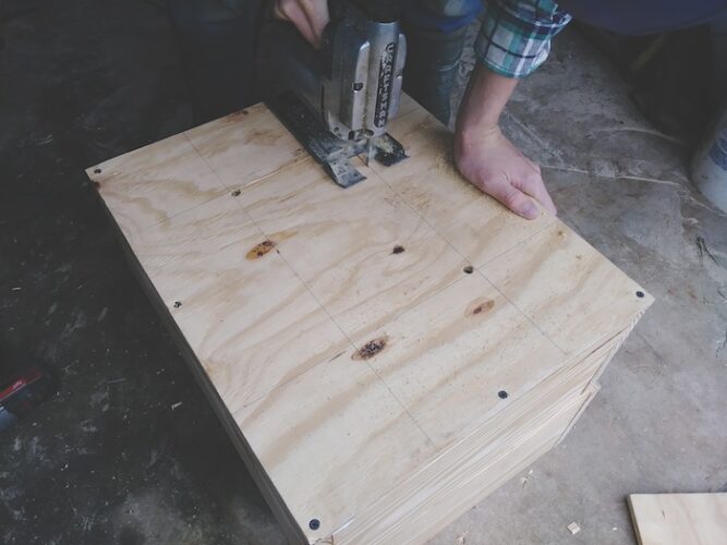 DIY Bee Vacuum Plans - Grit